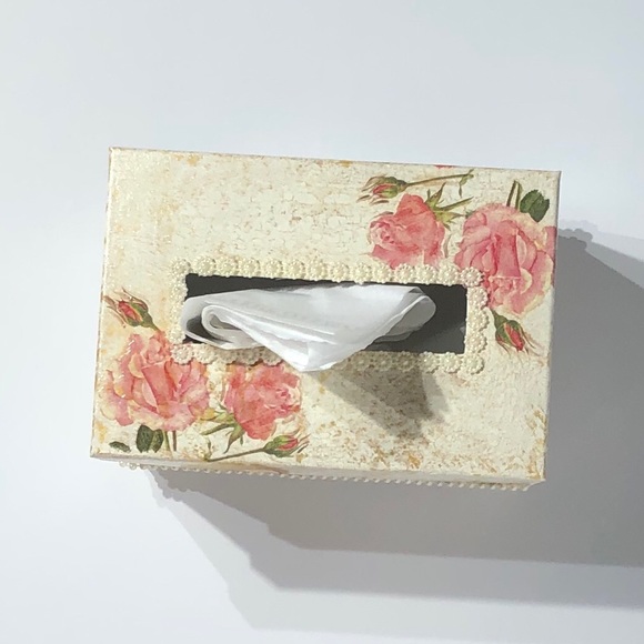 Other | Vintage Ivory Tissue Box With Princesses Roses | Poshmark